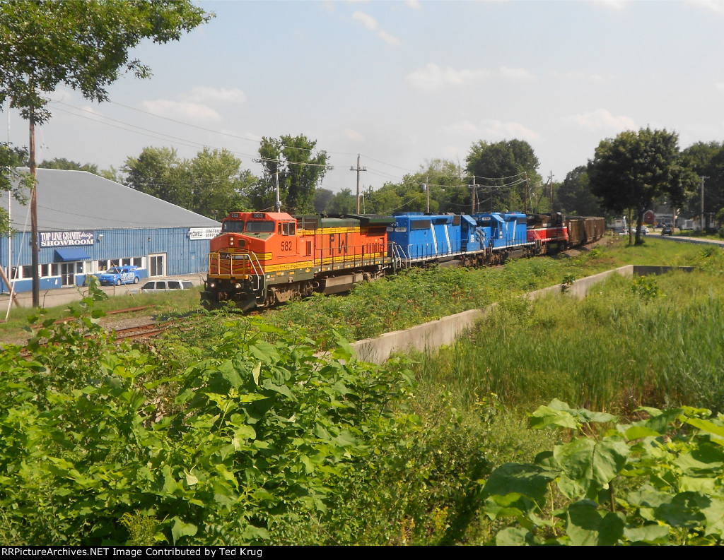 PW 582, CEFX 3173, CEFX 3164 & PW 4005